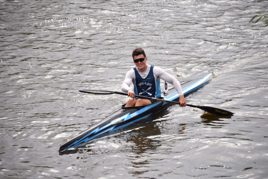 Justin Lavigne est l'étoile ESIM en vedette | Canoe-Kayak Québec